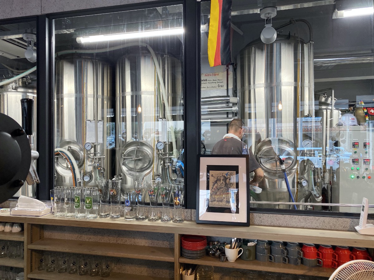 Wolfbrau Brewery – Shuri – ono okinawa